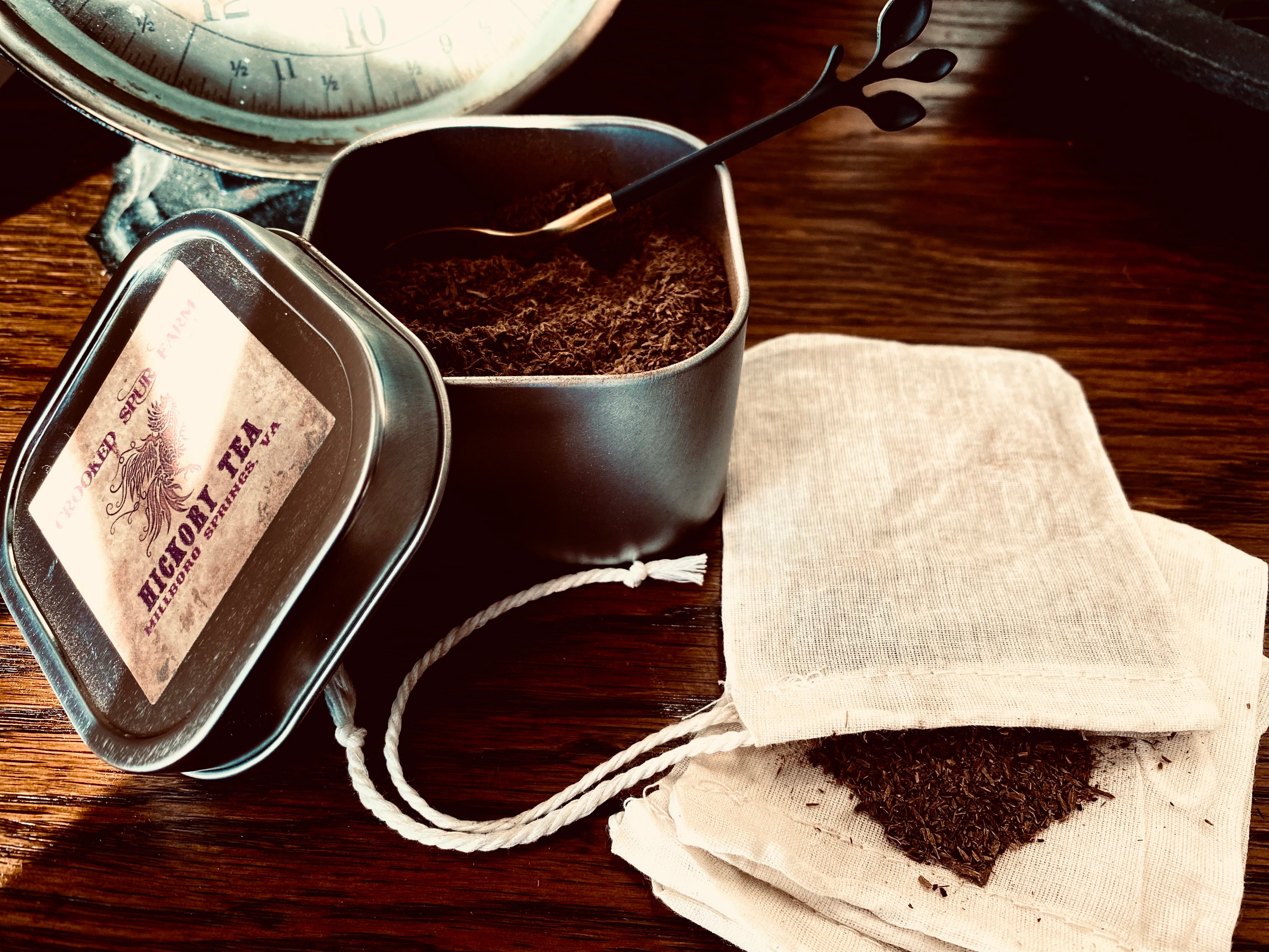 Hickory Tea Tin – CROOKED SPUR FARM